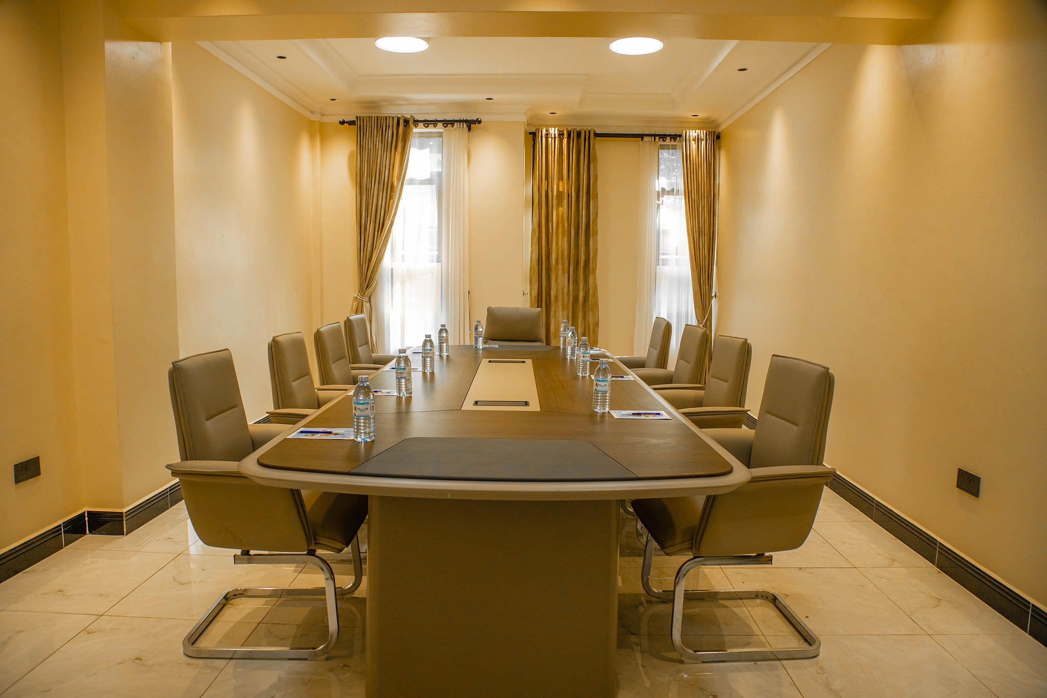 Home-Main - Nican Resort Hotel